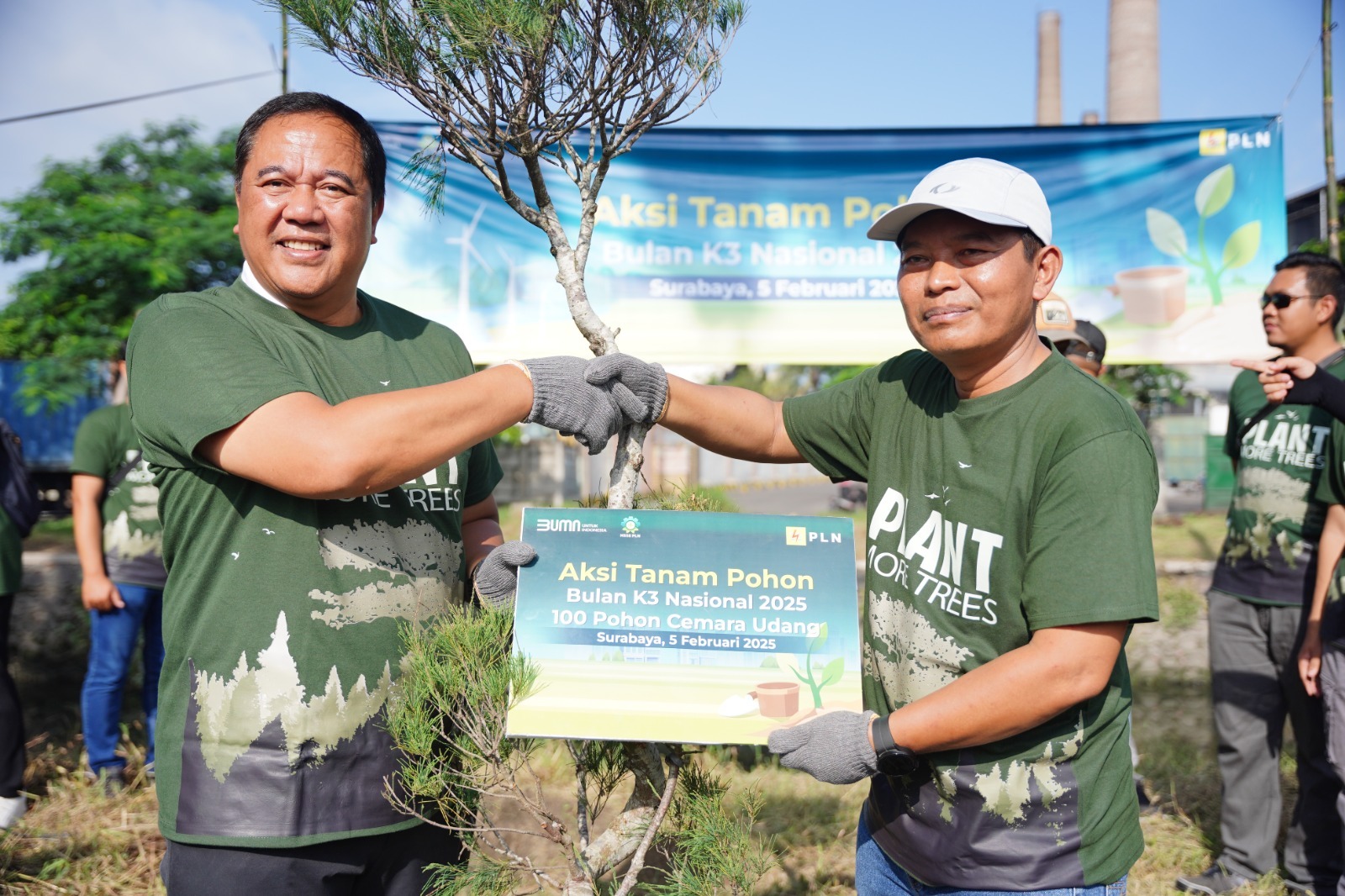 Rangkaian Bulan K3 Nasional, PLN Gelar Aksi Tanam Pohon, Sosialisasi ...